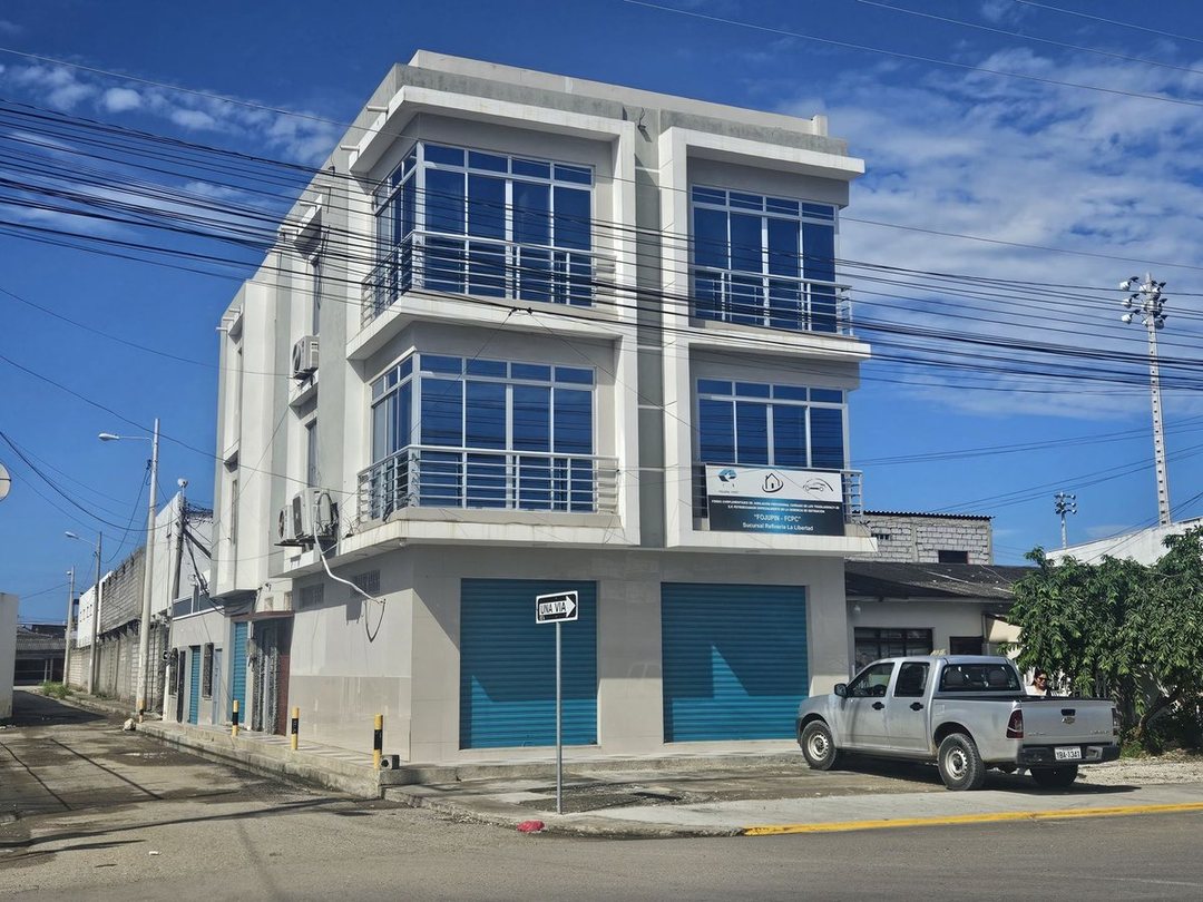 Edificio comercial en venta 0 ambiente en La Libertad, Calle 27 E S/N, La Libertad, La Libertad ...